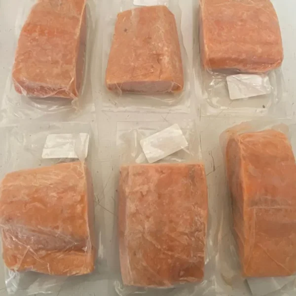 PORCIONES SIN PIEL SELLADAS AL VACÍO - Caja de 4,54 kg - Marfino